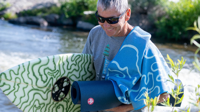 Manduka x Gerry Lopezコレクション – Manduka マンドゥカ[公式] ヨガマット ヨガグッズ ヨガウェア